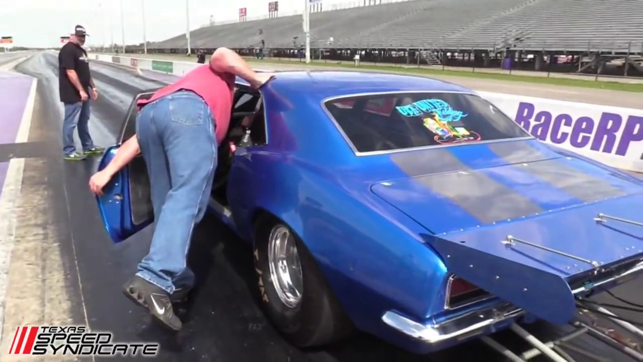 Quick 30 Drag Racing Live - YouTube