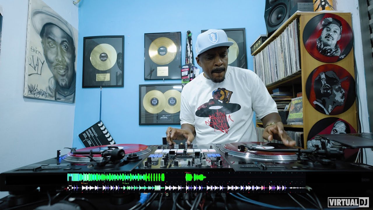 DJ Erick Jay taking VirtualDJ for a spin - YouTube