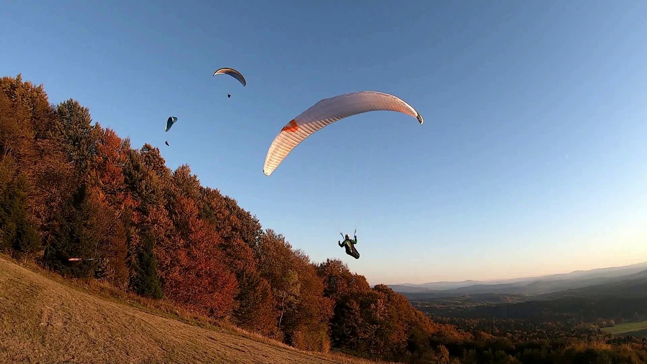 Paragliding in Poland - YouTube