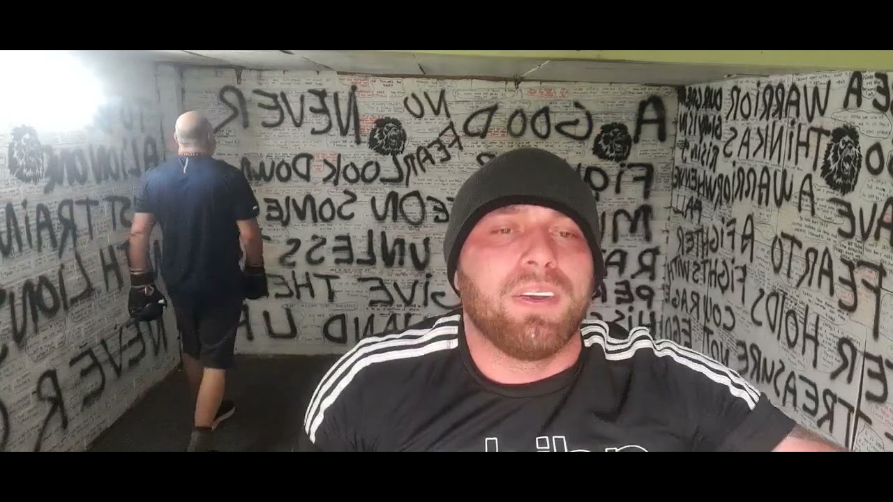 training spar best way to learn knowing your not going to get hit hard ...