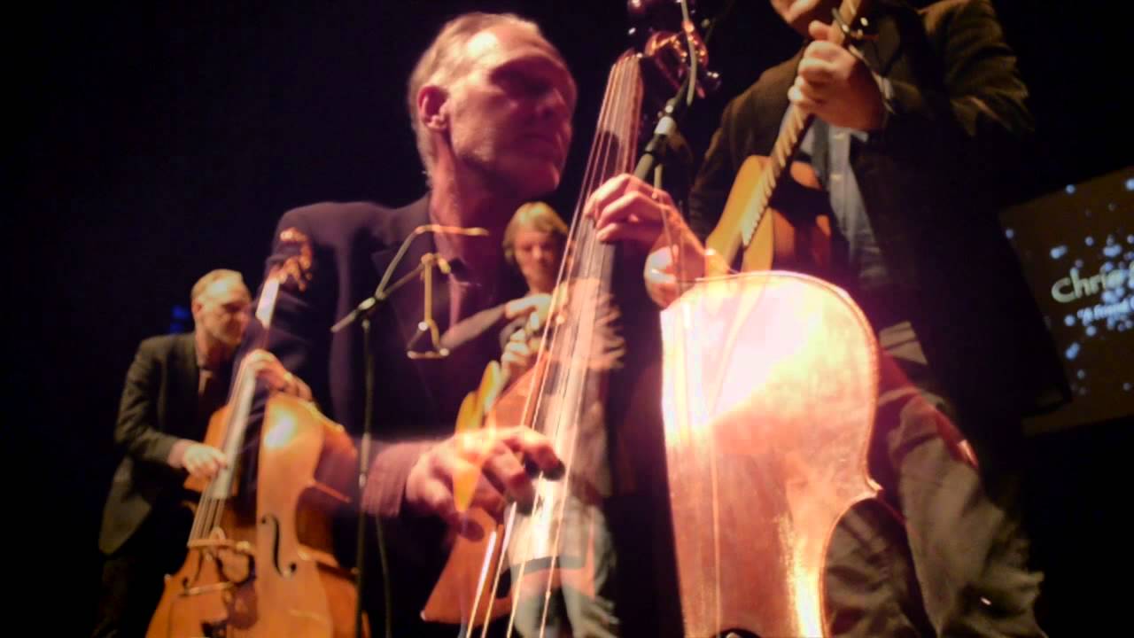 Friend of the triangle player - YouTube