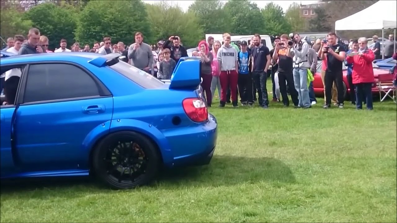 Subaru Impreza LOUD Pops, Backfire and HUGE flames - YouTube