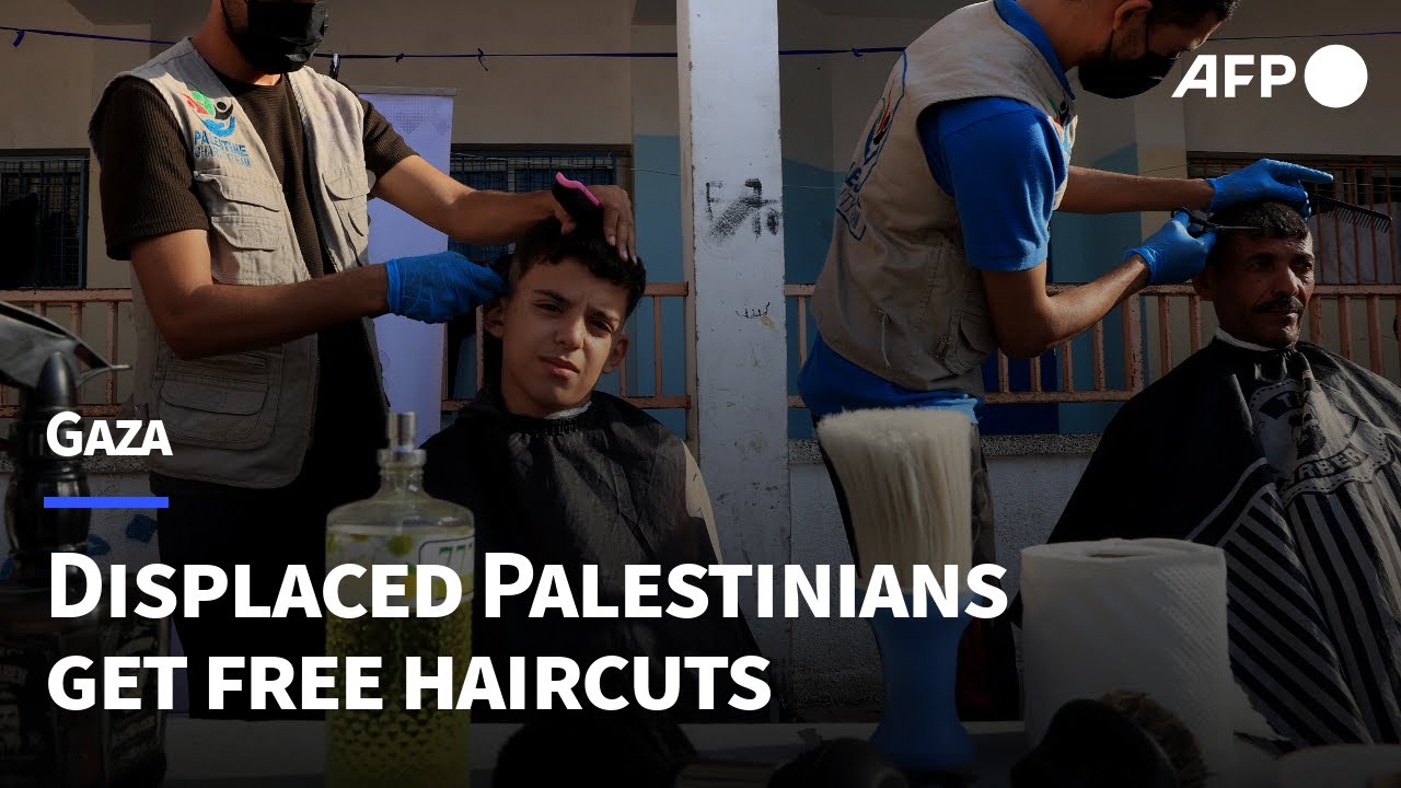 Barbers give free haircuts to displaced Gazans in Rafah | AFP - YouTube