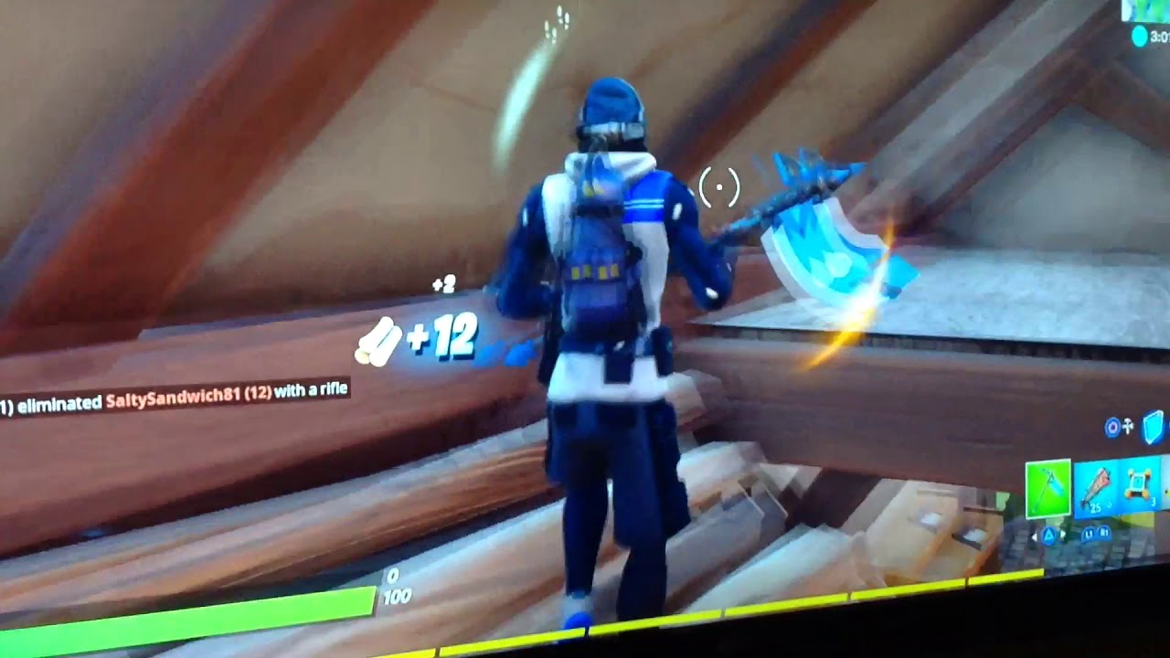 Man plays fortnite pt1 - YouTube