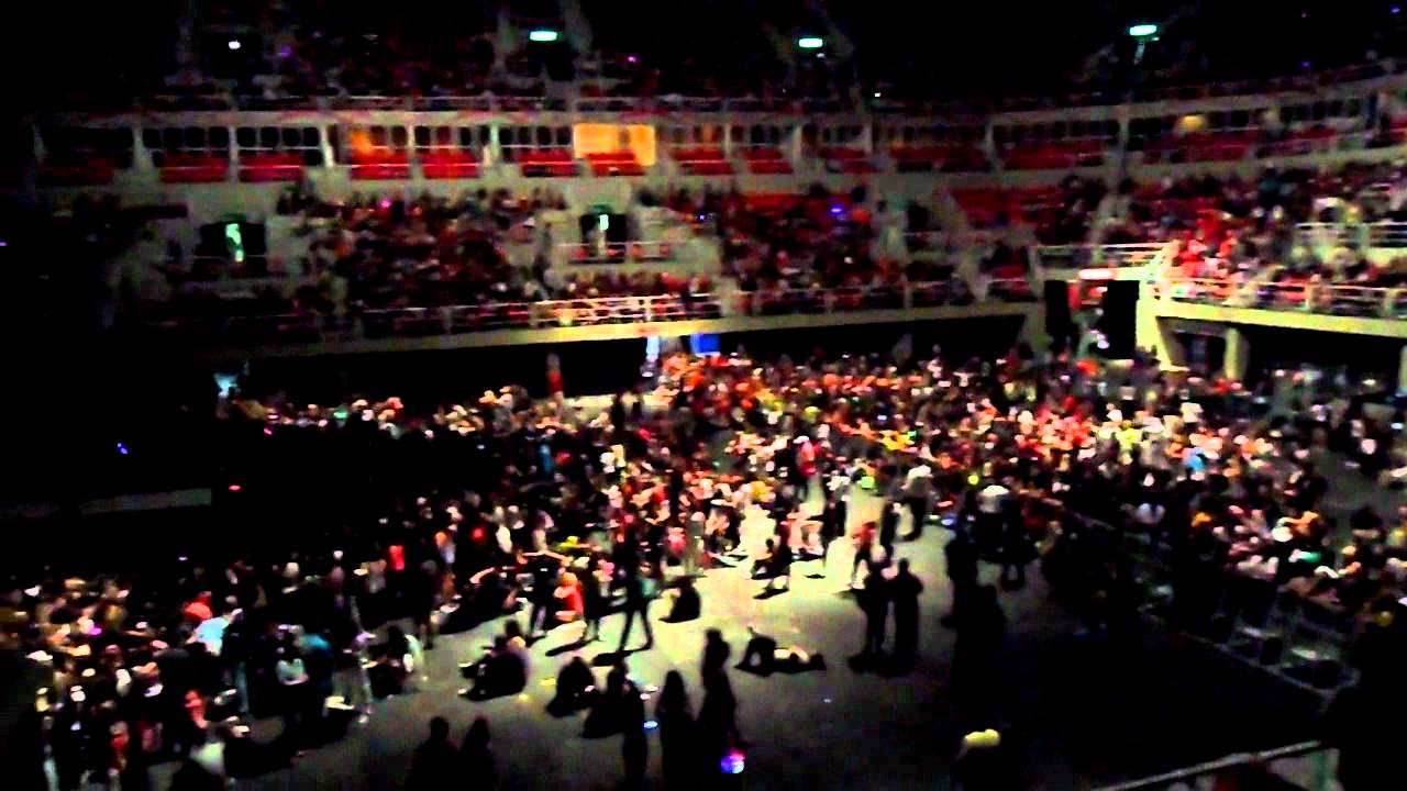 Entrando no HSBC - Miley RJ - YouTube