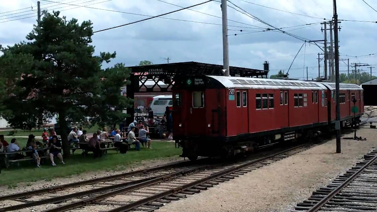 NYCTA 7926-7927 Red Birds at IRM Union, IL - YouTube