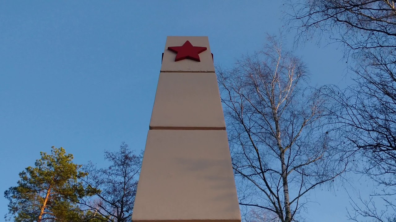 Red Army memorial in Poland - YouTube