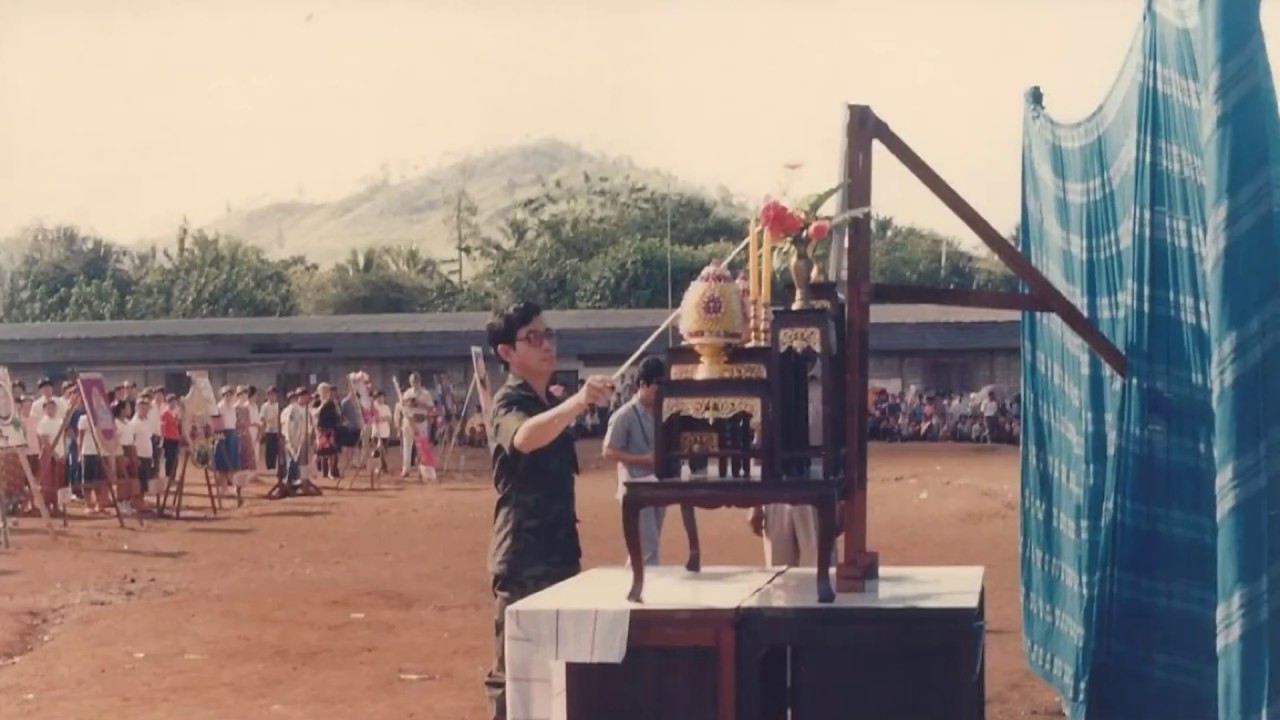 Jam Long qub duab #3 (Old Hmong Refugee Camp Pictures) - YouTube