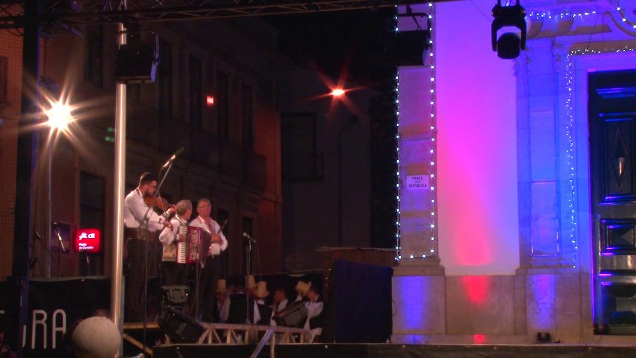 Romanian folk music: instrumental Transilvania - YouTube