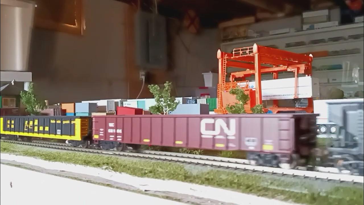 CN W/UP DPU - YouTube