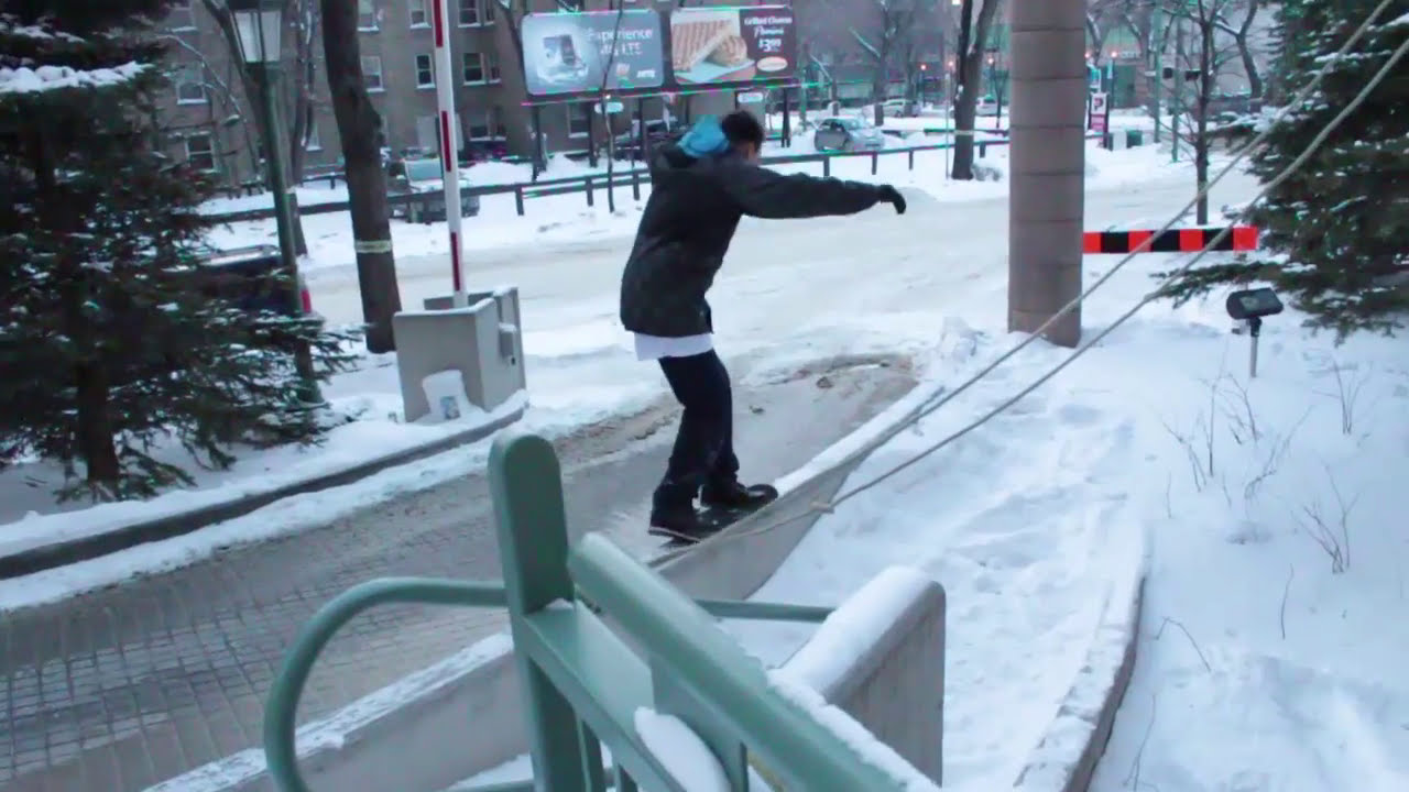 Winnipeg Snowskating 2013 - YouTube