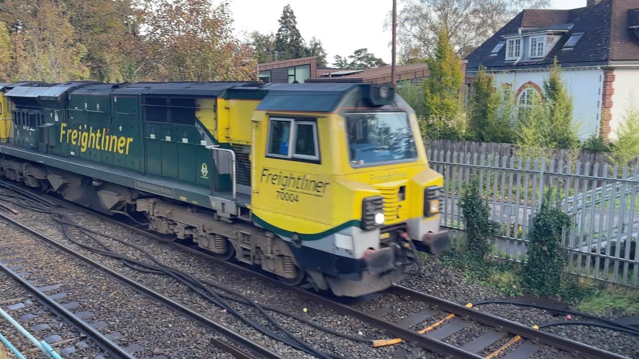 Class 70 | 70004 ‘The Coal Industry Society’ | Freightliner - YouTube