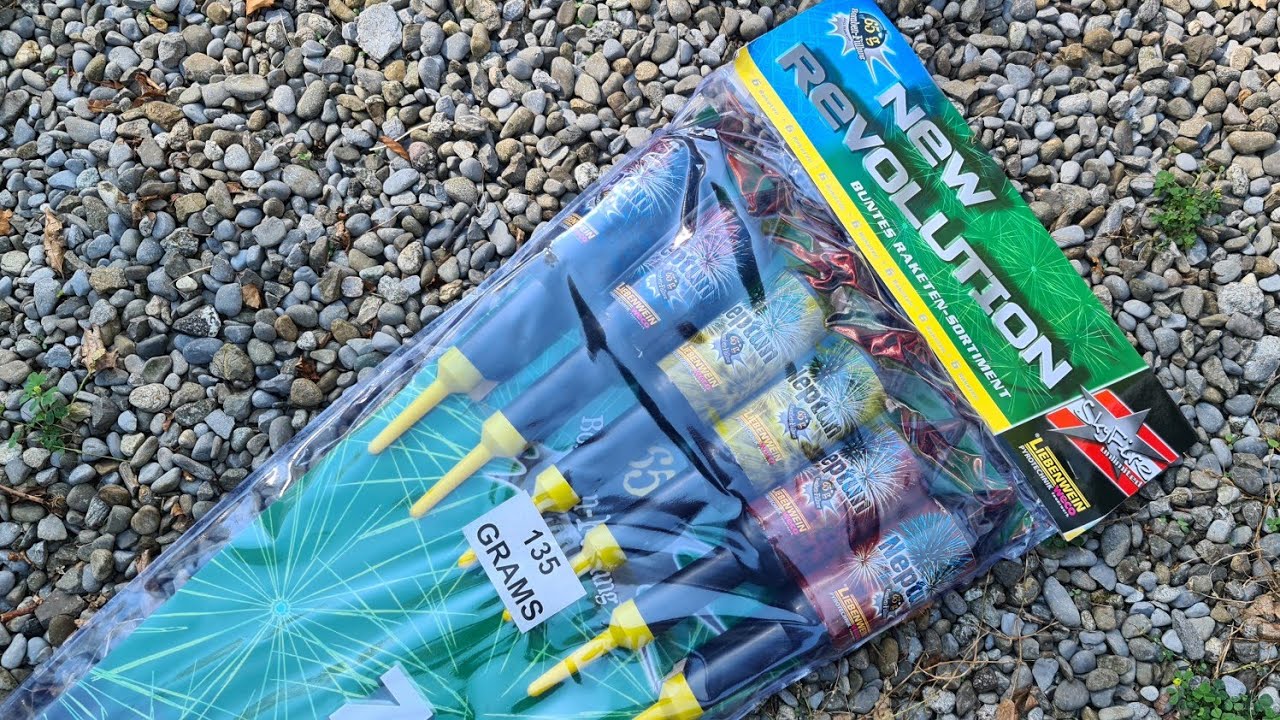 Weco Feuerwerk: New Revolution Rockets - YouTube