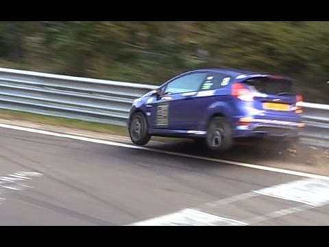 Hard Ford Fiesta ST Crash Nordschleife Nürburgring Touristenfahrten 09. ...
