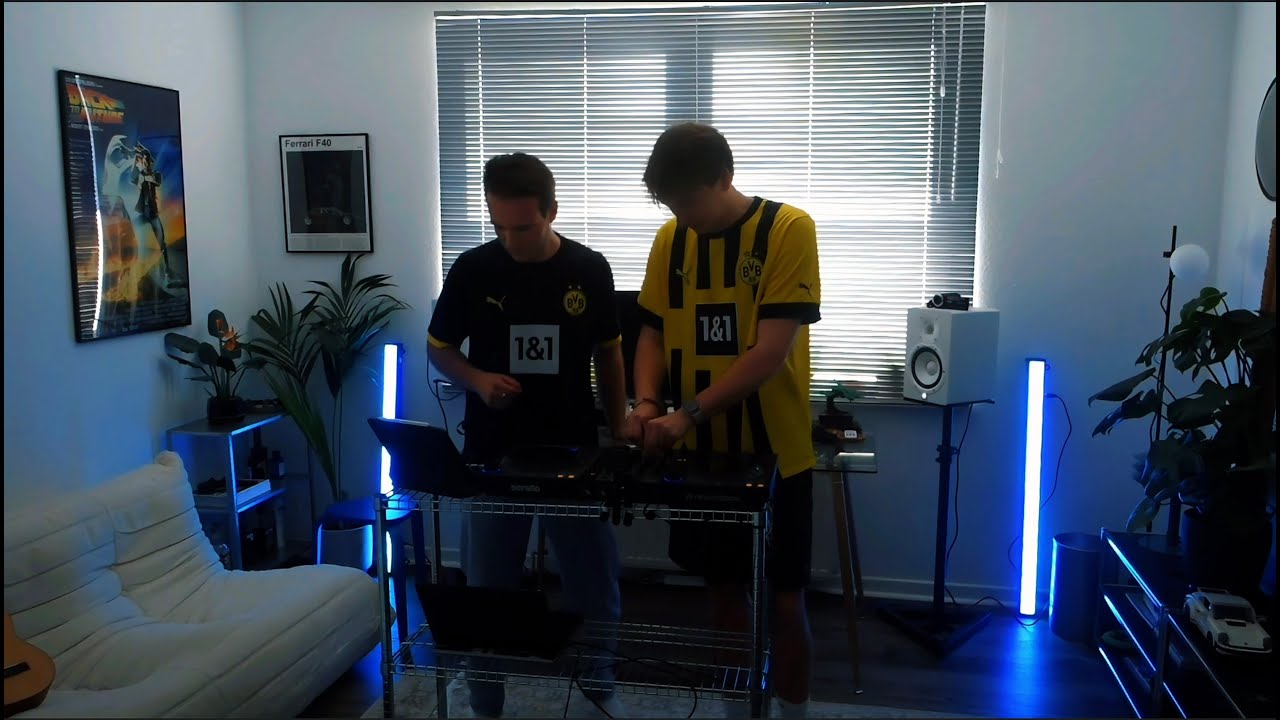 UKG & Bassline DJ Set - houzie B2B valentin vincent - YouTube