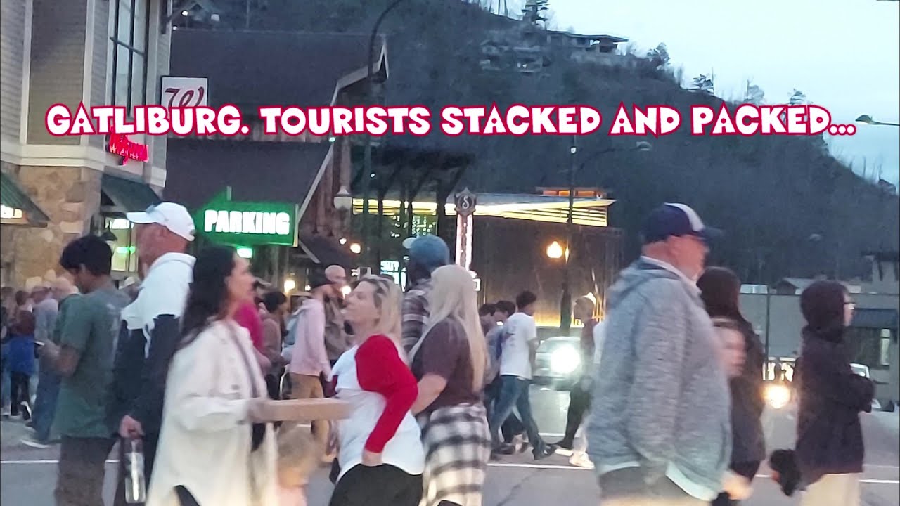GATLINBURG STACKED AND PACKED... - YouTube