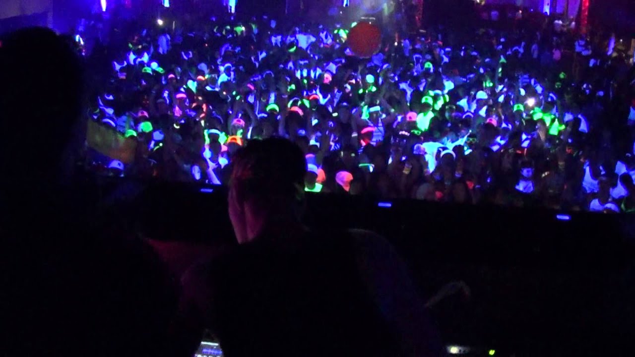 Wödside - Hyperglow NYC Intro - YouTube