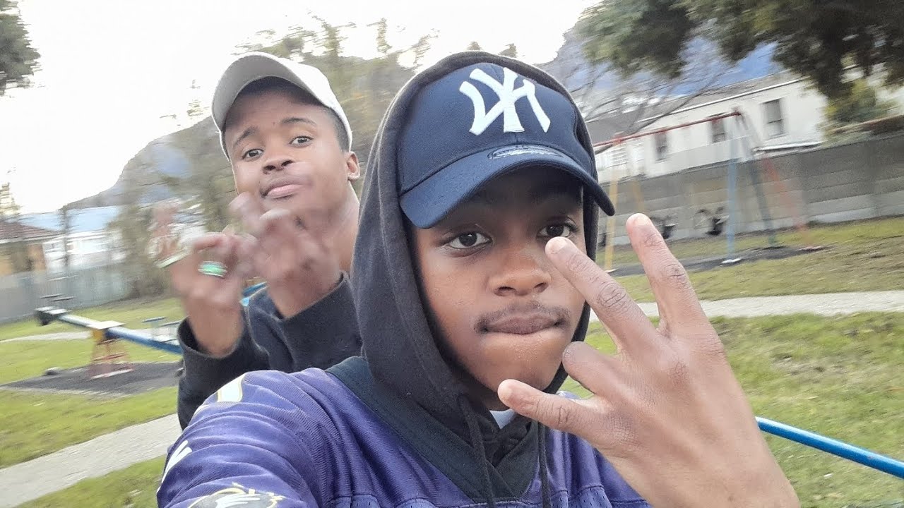 Reggie Law-the most official music video [DIRECTED BY:SOMI] - YouTube