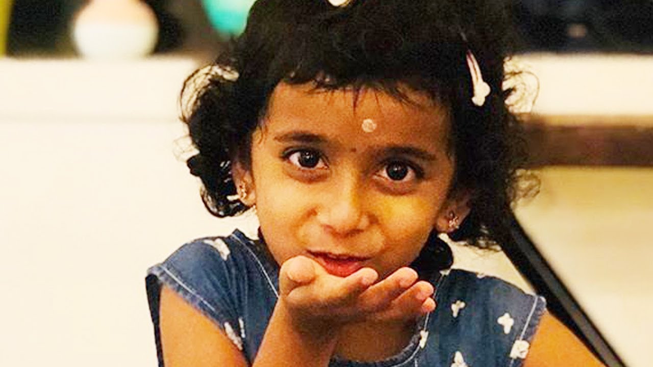 Krishna diya flowers top singer family cute pictures - YouTube