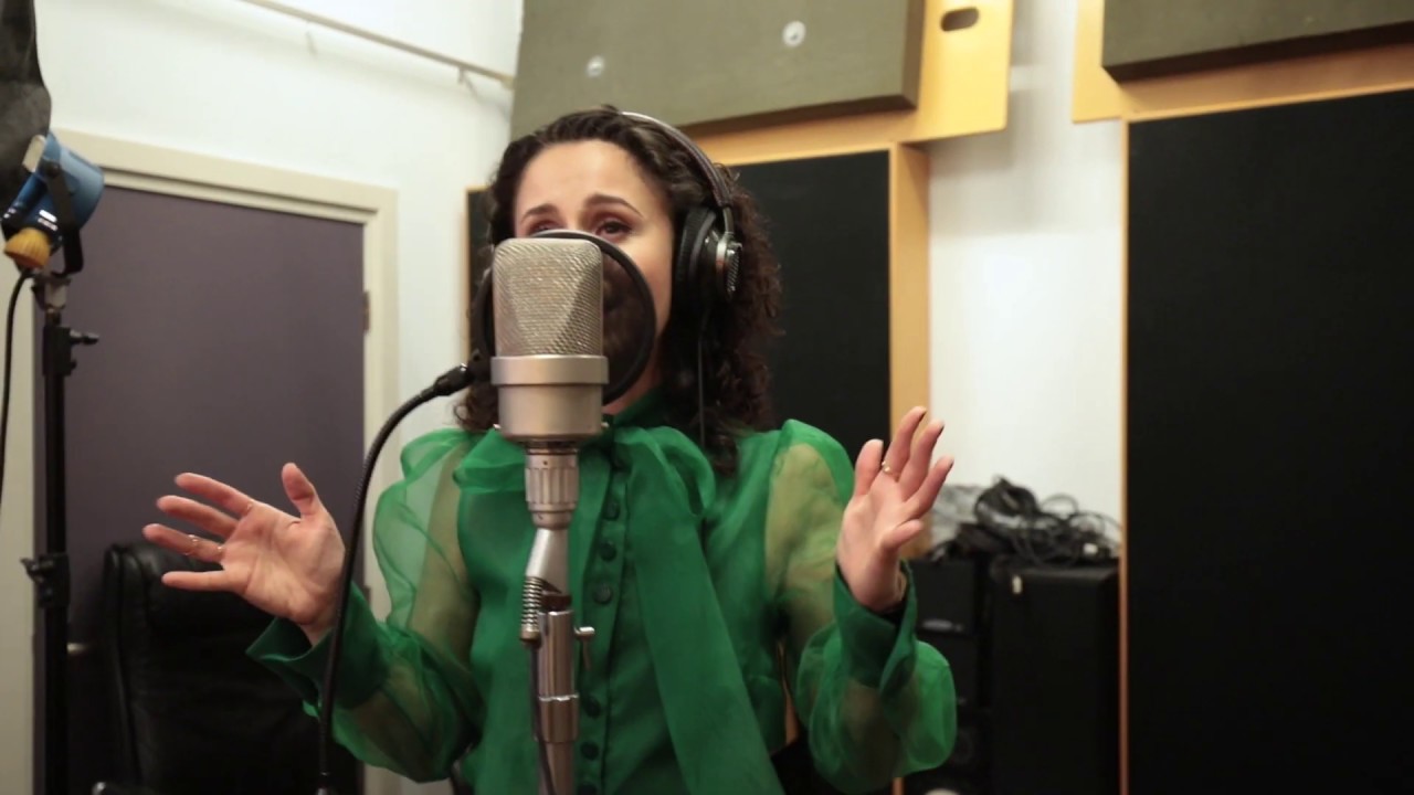 Maria Mendes | Close to Me - FADO DA INVEJOSA [Live Studio Sessions ...