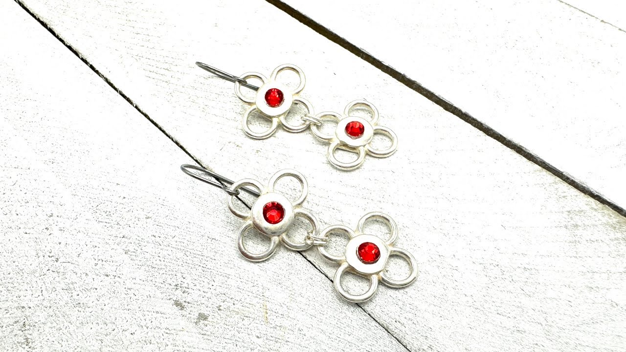 How to Make the Easy Connector Earrings - YouTube