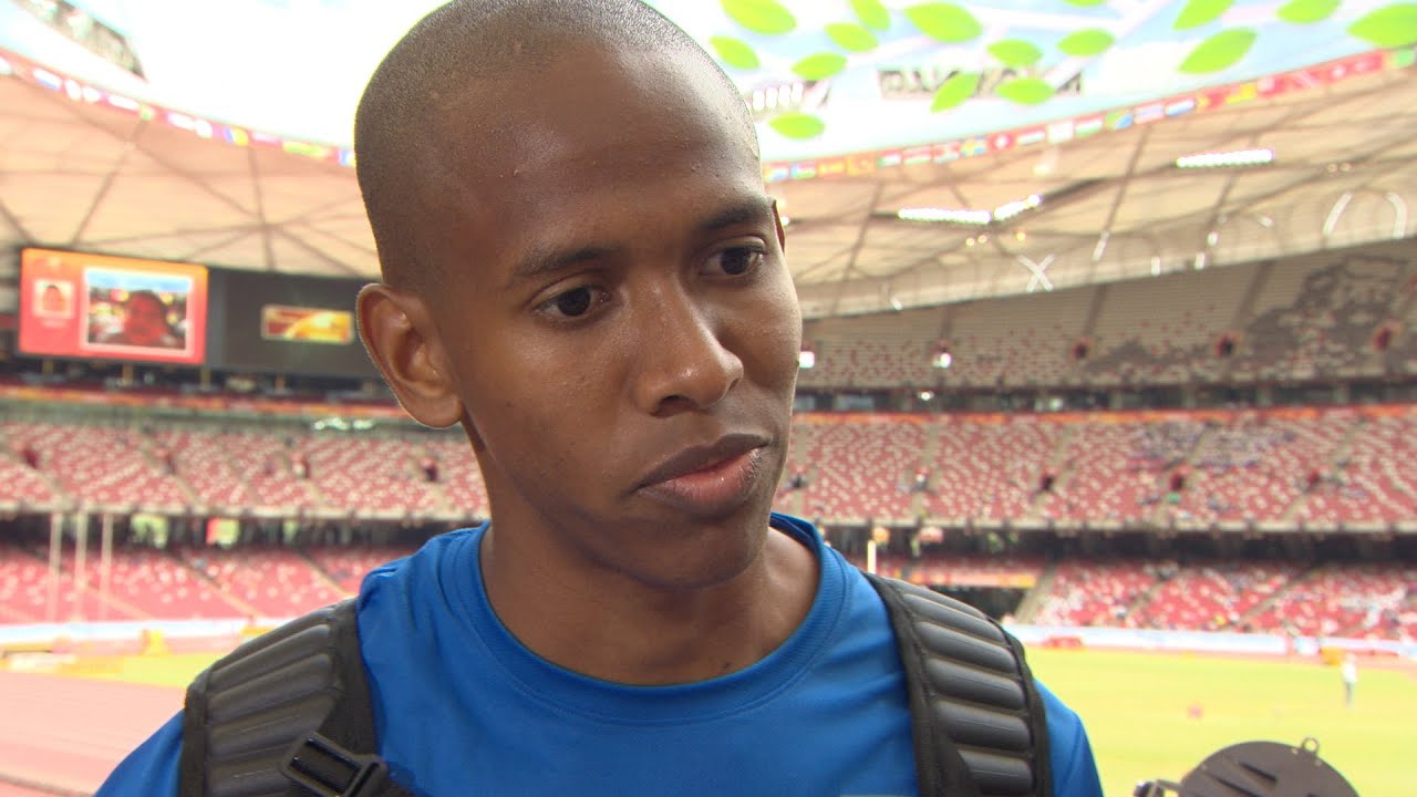 WCH 2015 Beijing - Higor Alves BRA Long Jump Qualification - YouTube