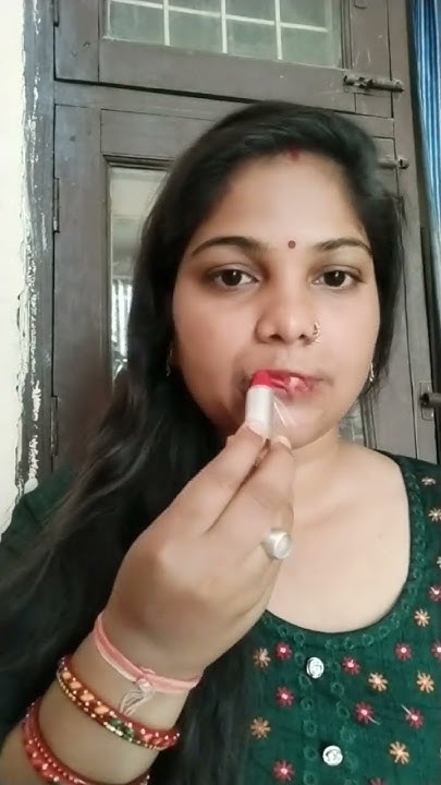 Calotap lipstick hack 🥰#ytshorts #viralshort #shortfeed - YouTube
