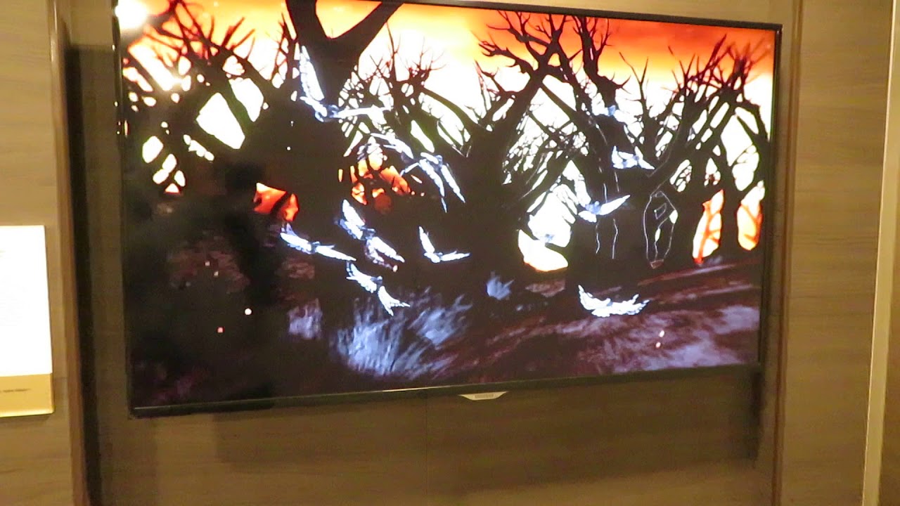 2018-11-08 Digital tavla på Deck 10, Ovation of the Seas... - YouTube