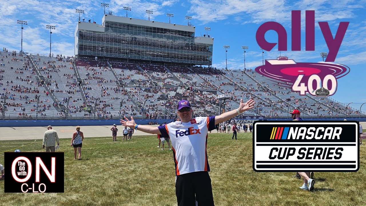 Nascar Ally 400. Pre Race on the track. My full experience from Turn 1 ...