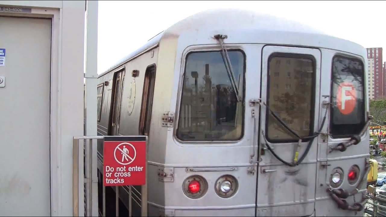 R46 F Train Leaving Neptune Avenue - YouTube