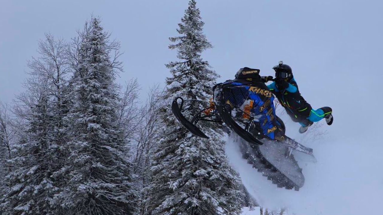 CRAZY SNOWMOBILE FAILS & WINS 2022 - YouTube