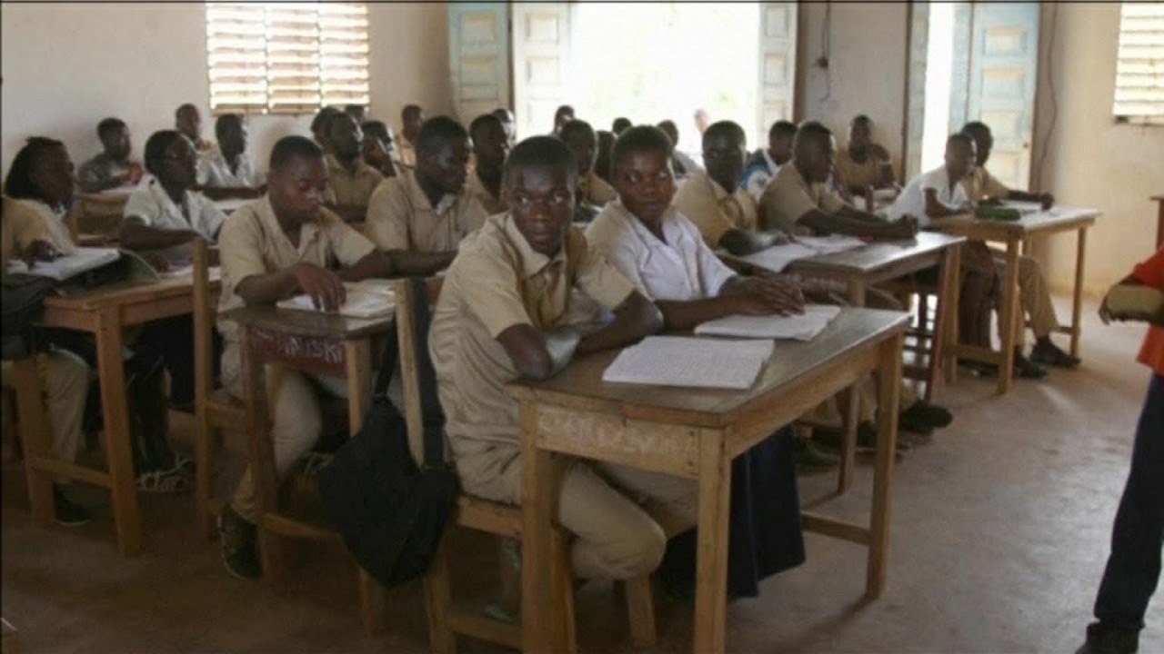 Côte d'ivoire, l'école pour tous - YouTube
