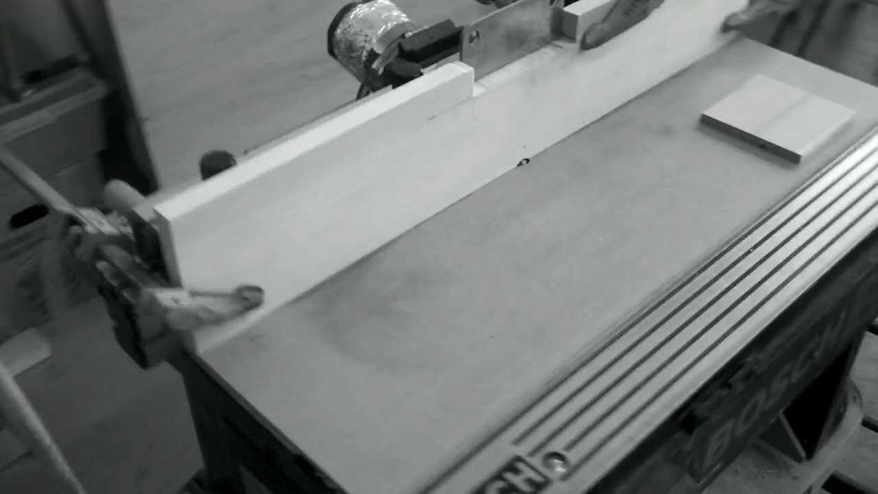 Router Table Chamfer Fence - YouTube
