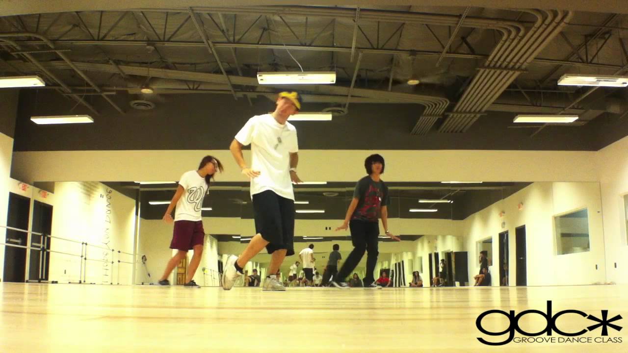 GROOVE DANCE CLASS W/ CHRIS AUGON - YouTube