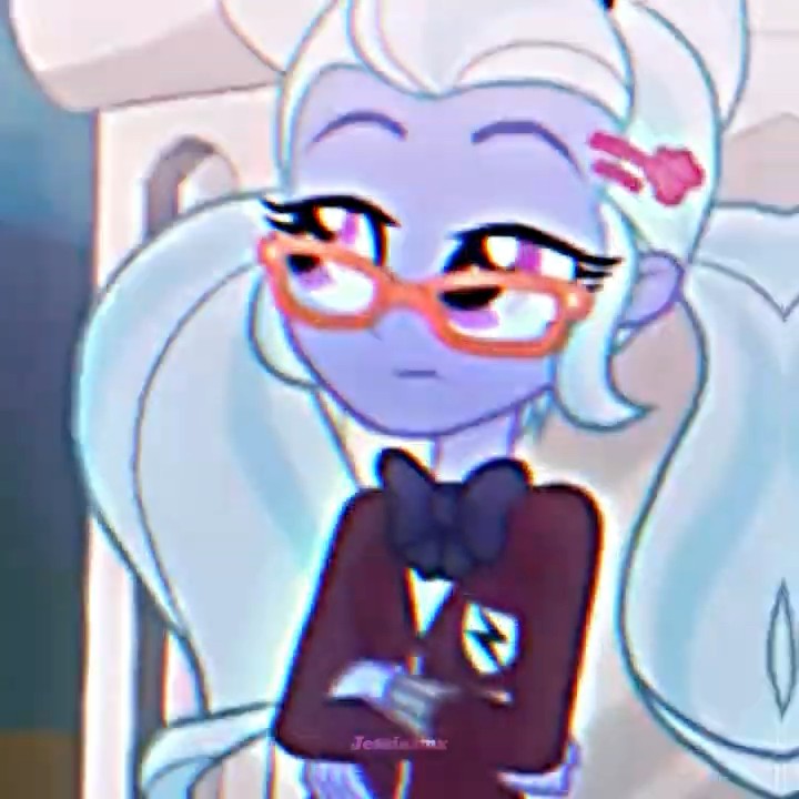 Sugarcoat edit cos she's kinda underrated 😭😭💚 - YouTube