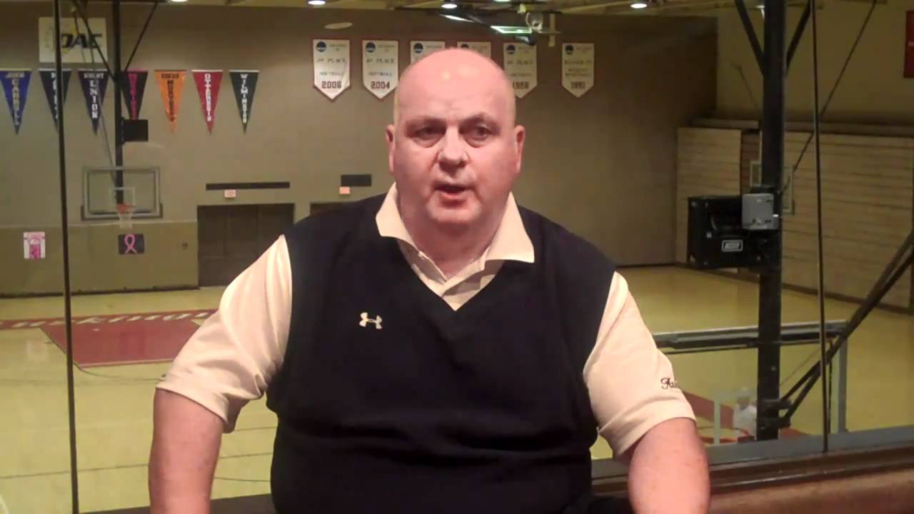 Inside the Huddle with MU men's basketball coach Gene Ford - YouTube