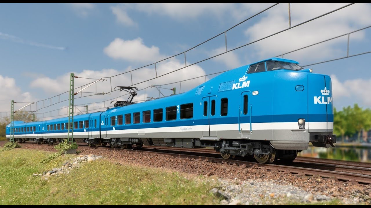 Märklin NS Class ICM-1 "Koploper" Three-part Electric Railcar Train ...