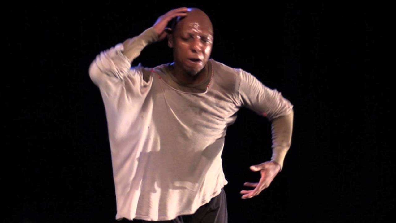 Vincent Mantsoe Kon Koriti - YouTube