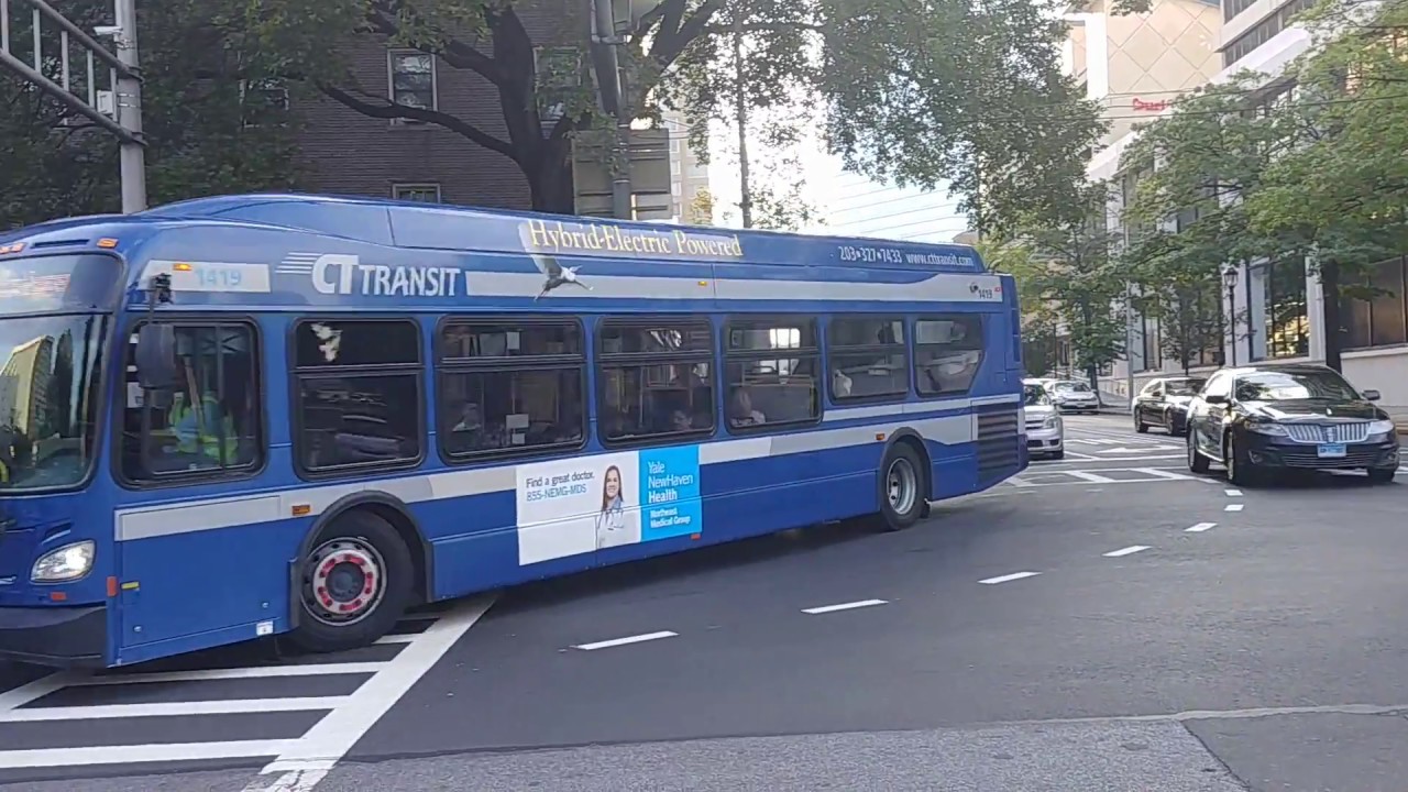 CT Transit Route 971 & Bee Line Route 12 at North Broadway & Hamilton ...
