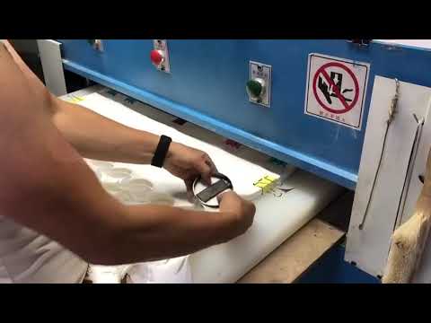 muffin cake cup paper cutting machine punching machine - YouTube