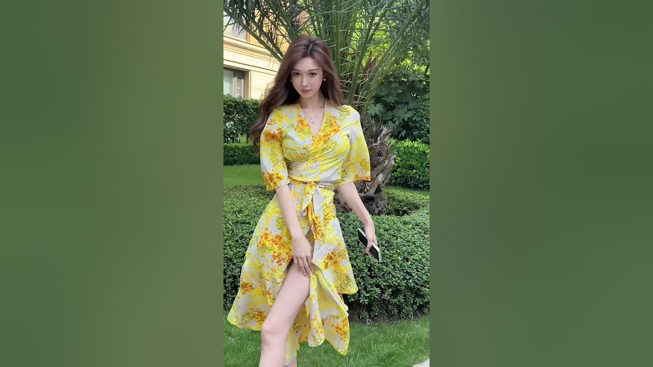 Here comes the yellow war robe# new beauty# gentle wind# yellow war robe# Vlog#cute#Dressing and ...