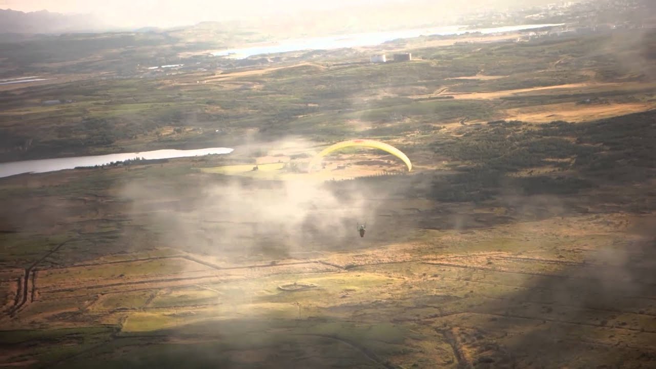 Paragliding in Iceland - summer's end over Hafrafell - YouTube