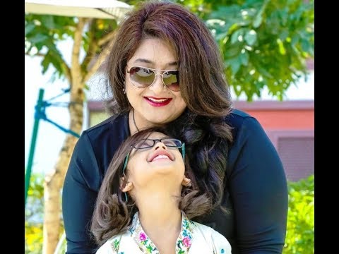 यस्ती देखिइन जल शाह कि छोरि || Jal Shah with her Daughter - YouTube