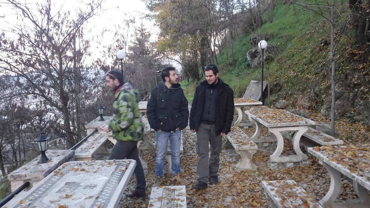 BALKAN TRIPPERS: Αργυρόκαστρο (gjirokaster) - YouTube
