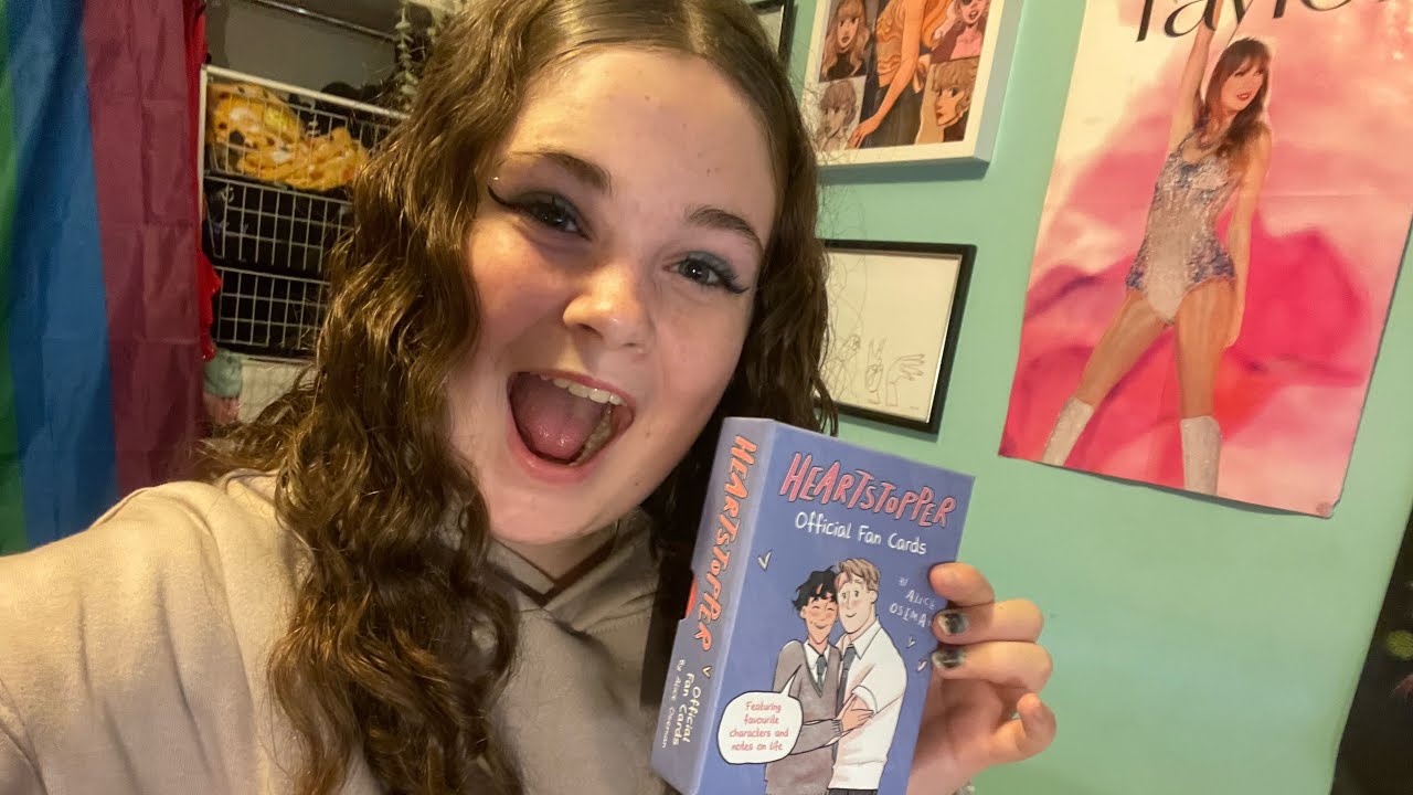 unboxing the new heartstopper official fan cards!!! - YouTube