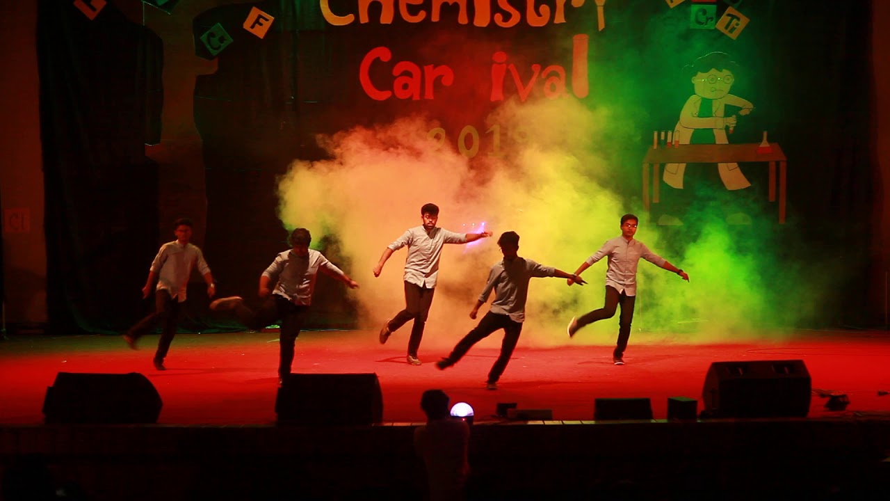 Boys Group Dance || Chemistry carnival 2k19 - YouTube