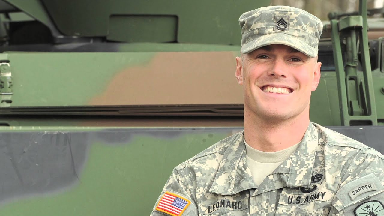 Chicago's Very Own SFC Kyle Leonard - YouTube