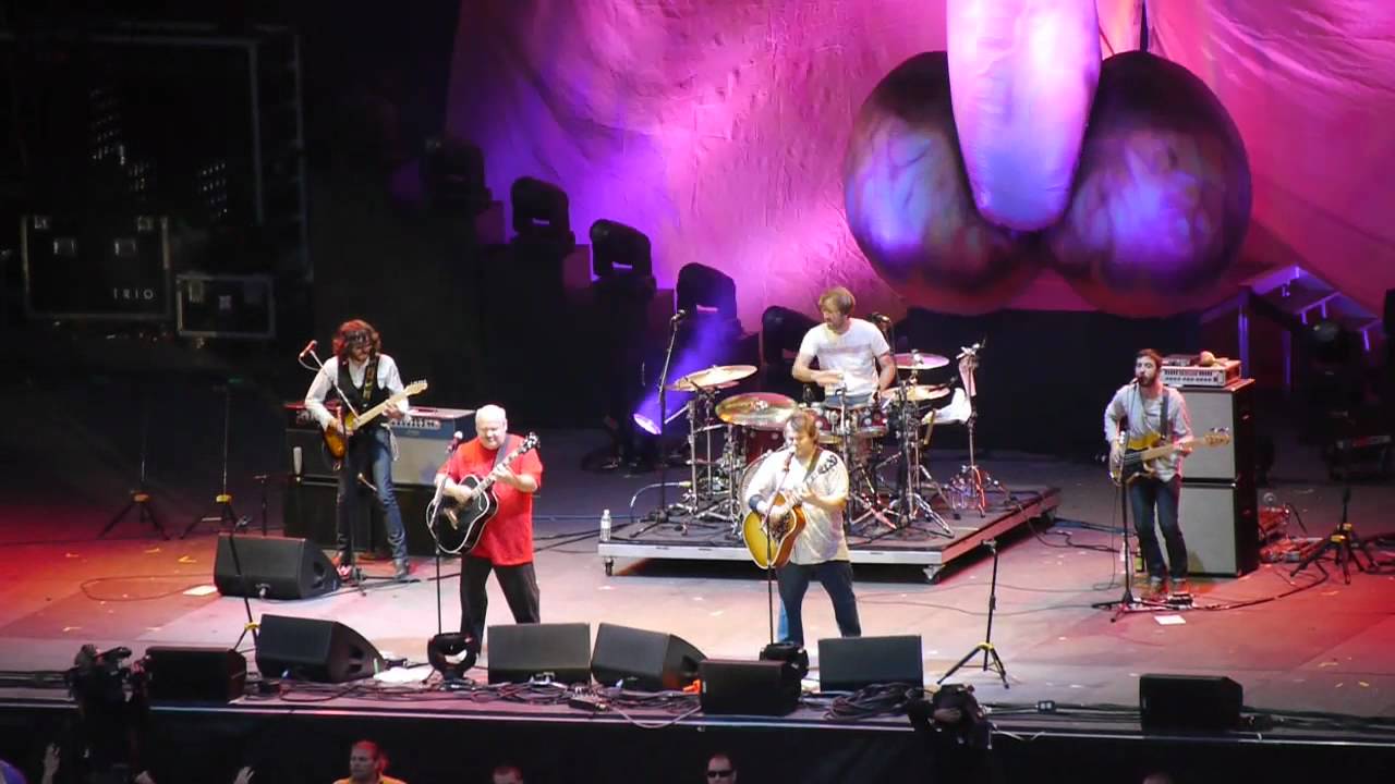 Tenacious D - Deth Starr - Sasquatch Music Festival - 5/2012 - YouTube