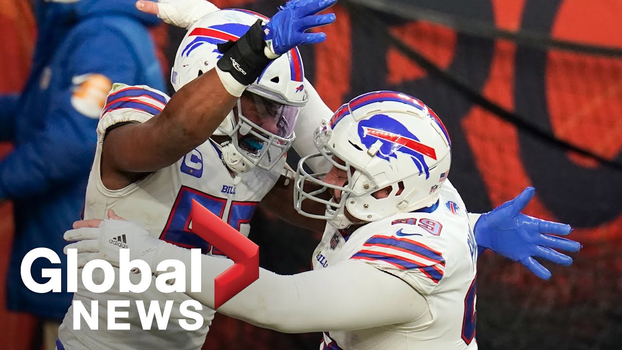 NFL's Buffalo Bills fans gather at airport to welcome team after 1st ...