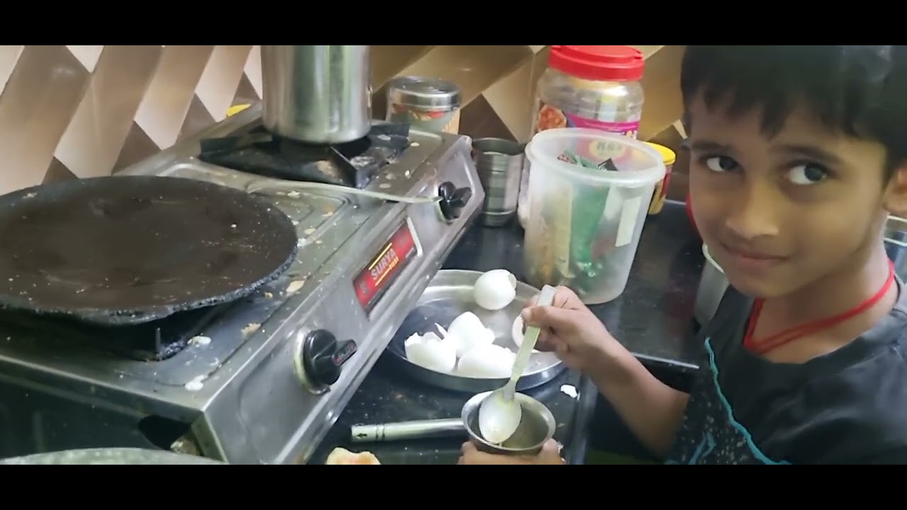 Making mutta kalaki, #egg #kalaki Mithran kitchen 😋 - YouTube